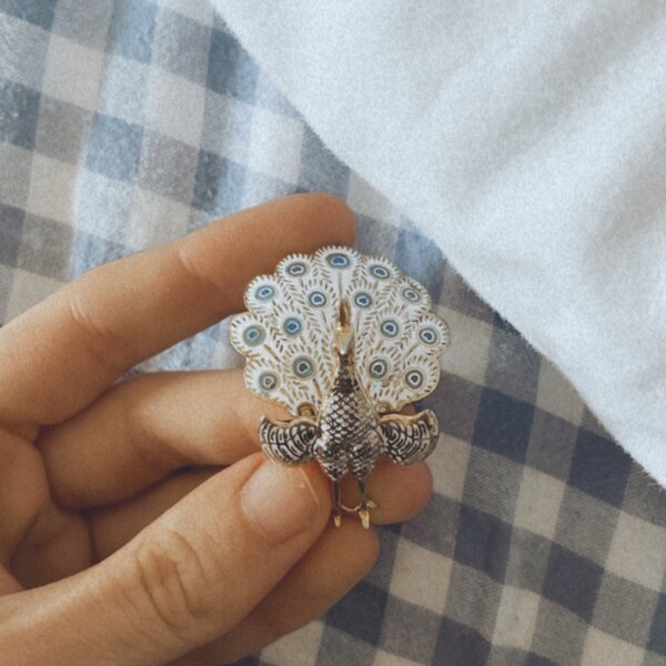 Antique Victorian 9ct Gold Ruby Shield Bar Brooch - Etsy