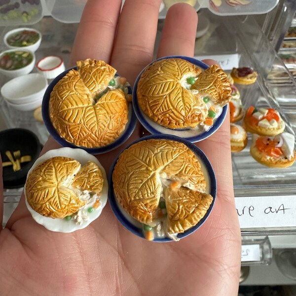 10 Pieces Miniature Ceramic Blue Paint 33 Mm. Decorate for Dolls - Etsy