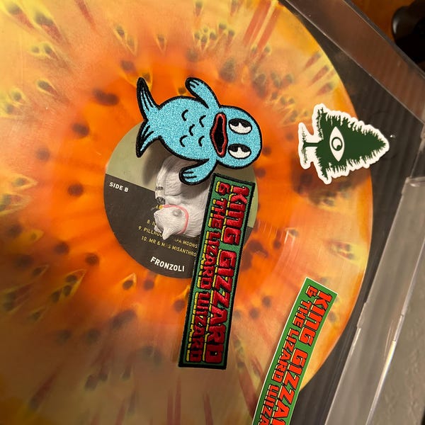 Gizzy Gator Piano Player - King Gizzard Sticker - Etsy