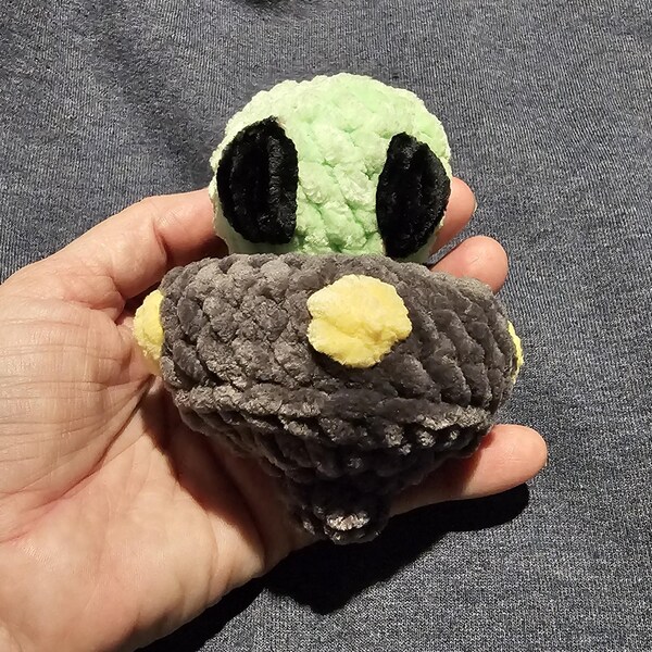 Alien Fidget Pop Crochet PATTERN - Etsy