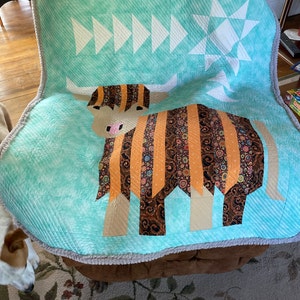 QUILT PATTERN Cattle Call a Highland Coo cow Quilt Pattern by Art East ...