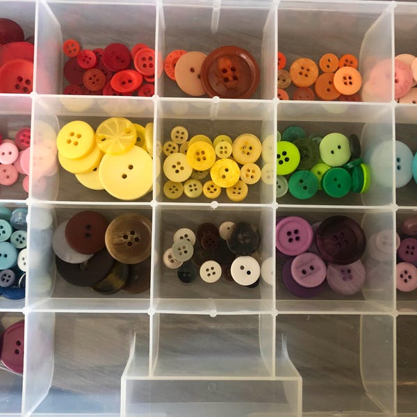 100 Button Rainbow Mix, All Colors, Assorted Sizes, Sewing, Crafting ...