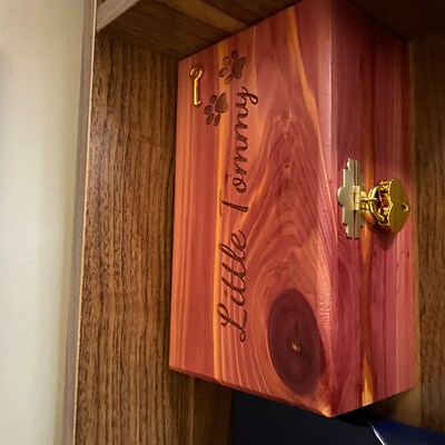 Engraved Cedar Wine Box With Lock or Latch, Hand Rubbed Finish ...