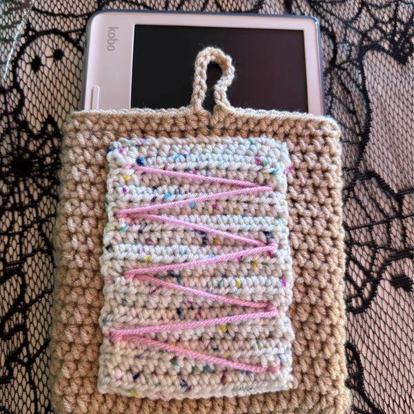 Kindle Flower Pouch Crochet Pattern Pdf File Bookish Book Gifts Booktok ...