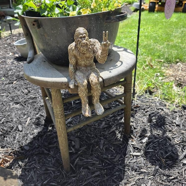 Bigfoot Peace Sign Sasquatch Yeti Statue Indoor/outdoor for Patio, Deck ...