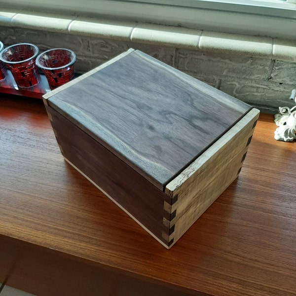 Handmade Wooden Keepsake Box With Black Walnut and Curly Maple Wood - Etsy