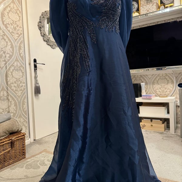 Exclusive Dress / Wedding Dress / Prom Dress / Islamic Cloth / Hijab/ Evening Dress / Modest ...