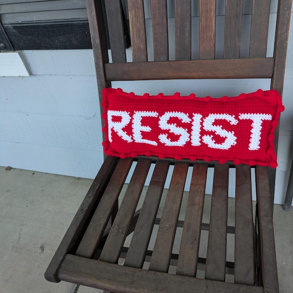 Resist Wall Hanging & Wearable Sign | Crochet Pattern | Protest Sign ...