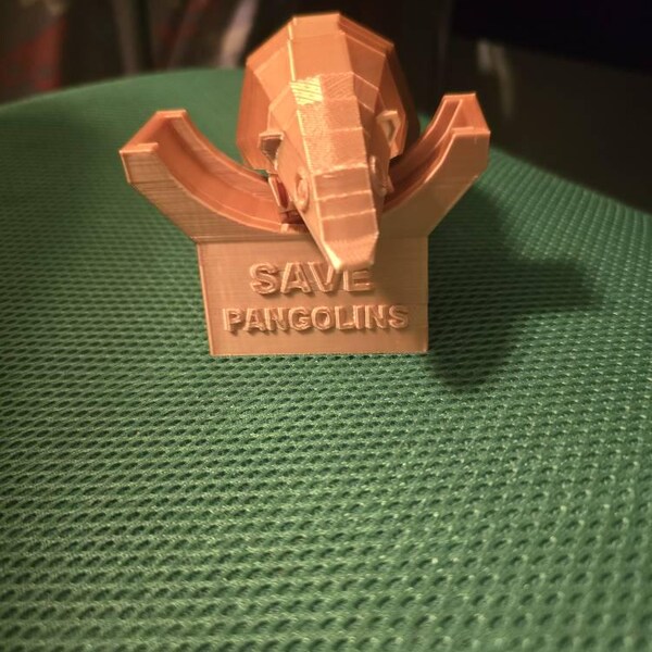 3D Printed Fidget Pangolin With Stand - Etsy