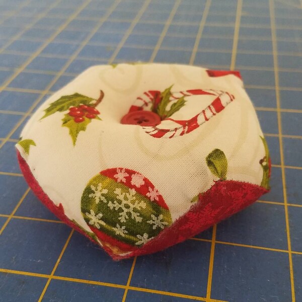Scrappy Star Pincushion PDF Sewing Pattern, Pin Cushion Pattern, Sewing ...