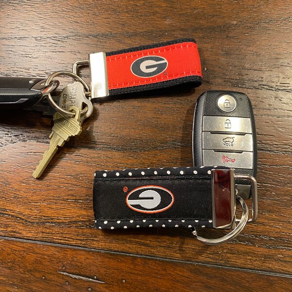 University of Georgia Bulldogs Web Key Chains - Etsy
