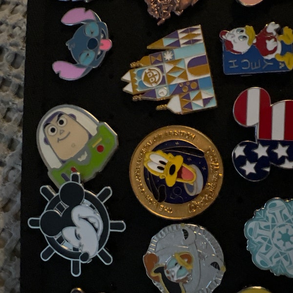 Disneyland Paris 4 Pin Stitch Booster Set - Etsy