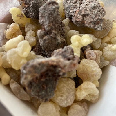 Frankincense and Myrrh Resin 100% Pure Natural Organic Granular ...