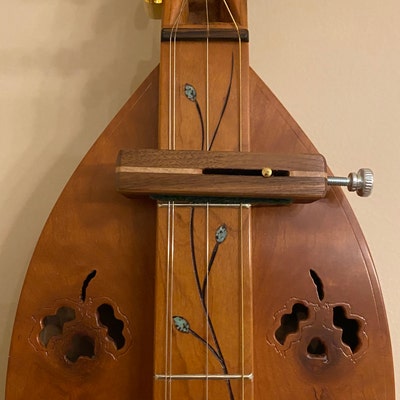 Appalachian Mountain Lap Dulcimer Capo, Black Walnut and Curly Maple ...