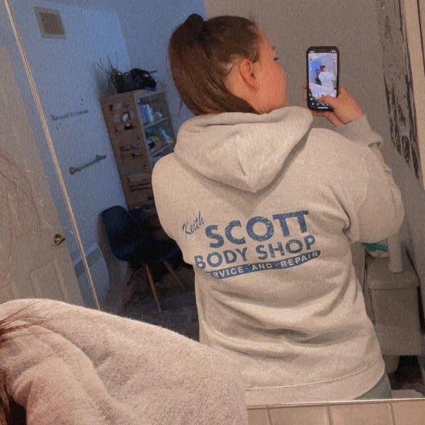Keith Scott Body Shop Tv Show Pullover - One Tree Hill - Hoodie - Etsy