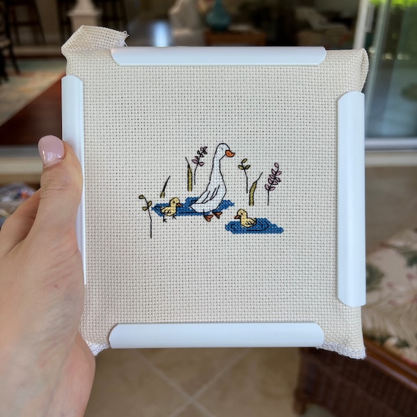 Hedgehog Cross Stitch Pattern, Flower Pots, Cute Cross Stitch, Animal ...