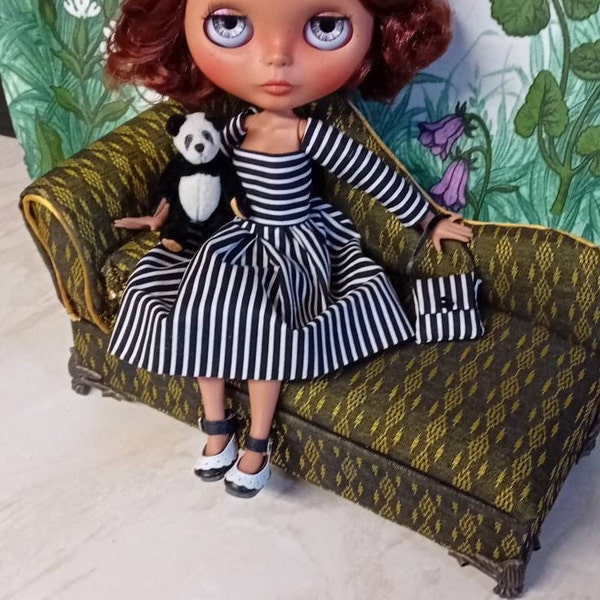 Laurel Daring in Rayon Art Gallery Rayon 100% Rayon Viscose Lawn Fabric ...