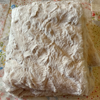 Tula Pink Solids Stargazer Pink From Dragon's Breath Collection by Free ...