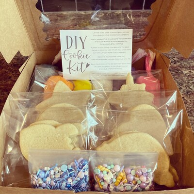 Printable Spring DIY Cookie Kit Instruction Card Purple Piping Bag 3.5 ...