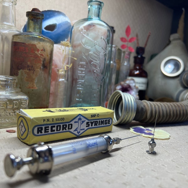 RARE MEDCIAL ANTIQUE Equipment - Medical Supplies Glass Syringe Vintage ...