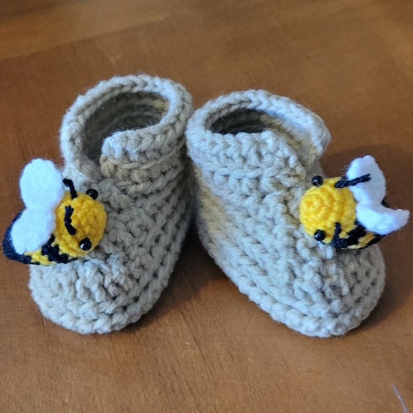 Handmade Crochet Baby Booties Frog. - Etsy Canada