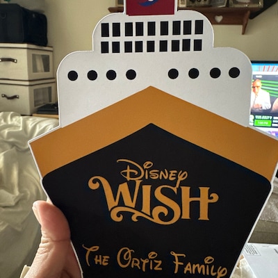 Captain Mickey Holding Family Name Banner Cruise Door Magnets - Etsy