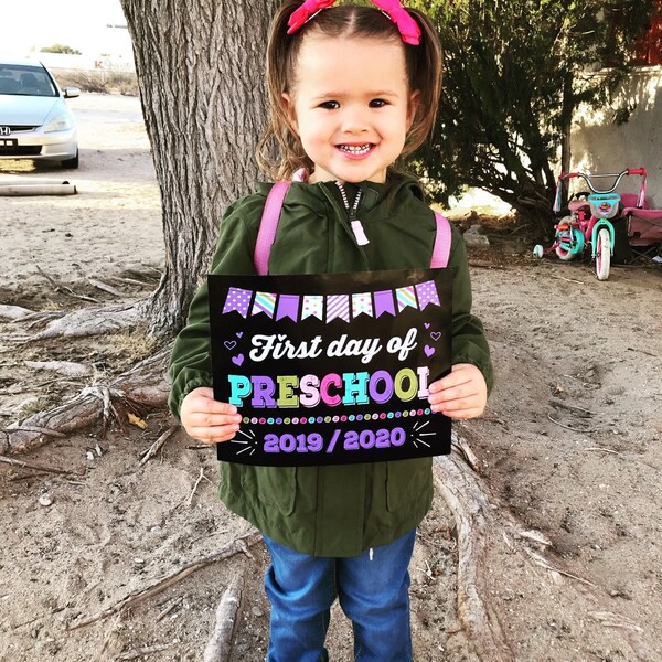First Day of Preschool Sign INSTANT DOWNLOAD PRINTABLE, Girl First Day ...
