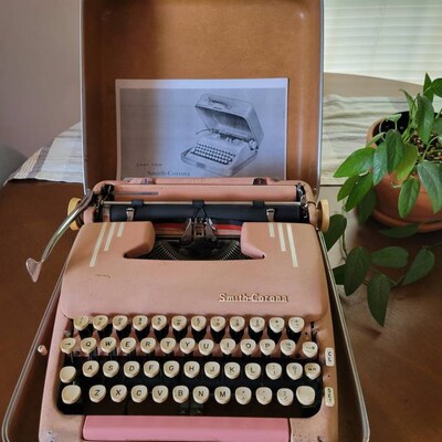 1928 Royal Model P Typewriter With Wood Grain Finish and Case - Etsy