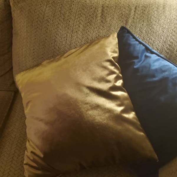 Red Rug Velvet Pillow Cover,red Kilim Velvet Fabric Throw Pillow ...