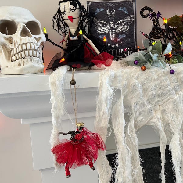 Gothic Baubles SET OF 3, Black and Red Xmas Ornament, Gothmas Baubles ...