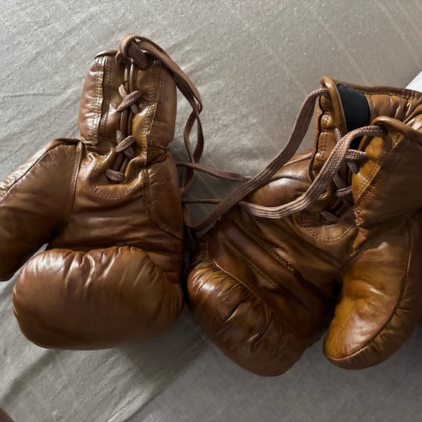 Ultimate Deluxe Tan Vintage Leather Punching Bag, Training Boxing Bag ...