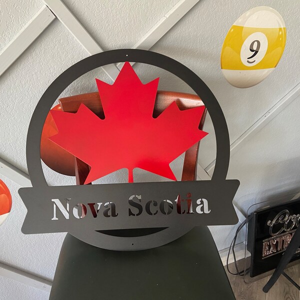Personalized Maple Leaf Metal Sign - Canadian Home Decor - Etsy