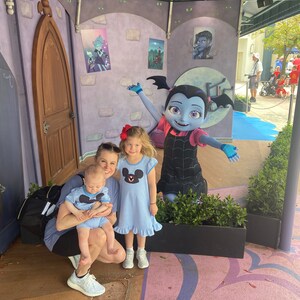 Queen Elsa From Frozen 2 Autograph Combo Sketch Digital | Etsy