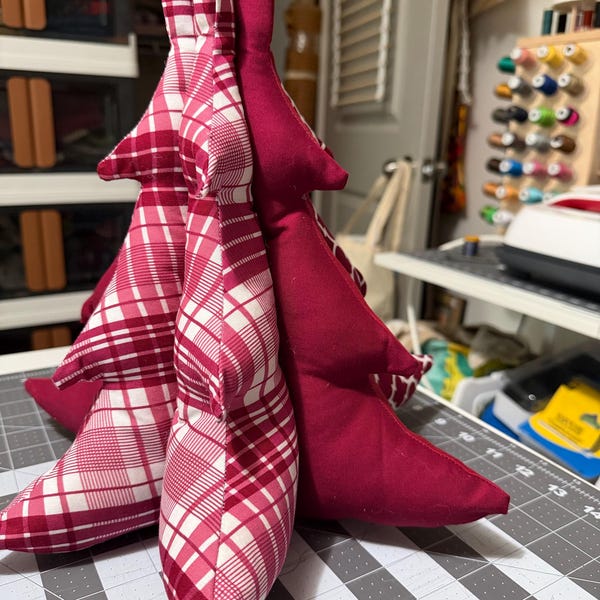 Plush Fabric Christmas Tree Sewing Pattern & VIDEO Tutorial | Table ...