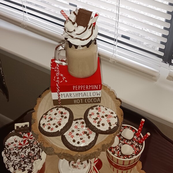 Hot Cocoa Mini Book Stack, Hot Cocoa Bar, Christmas Decor, Xmas Tiered ...
