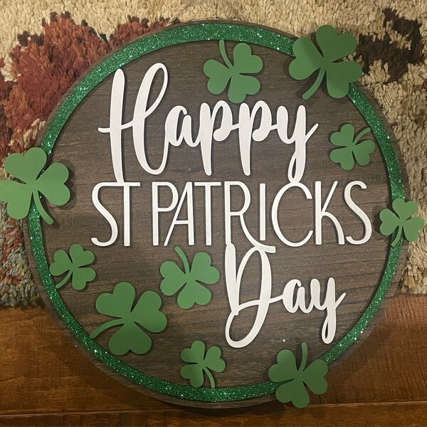 Happy St Patrick's Day Round Sign SVG, Shamrock Door Hanger SVG ...