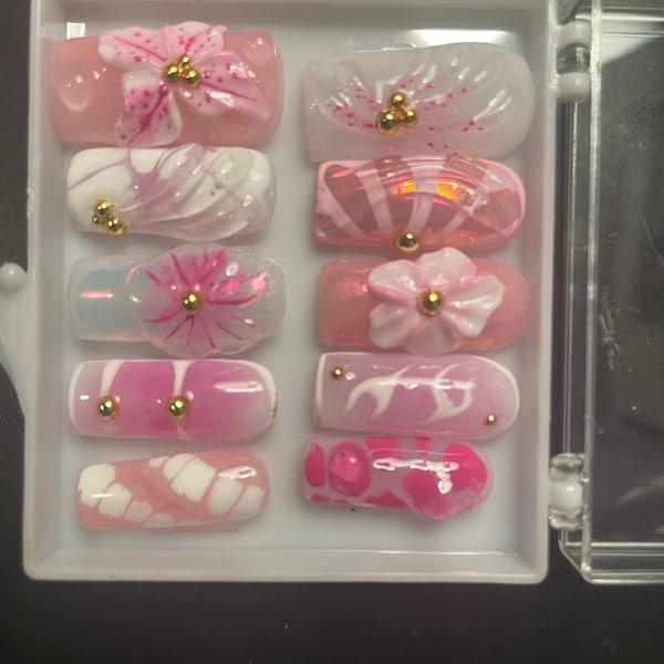 3D Flower Freestyle Medium Almond Press on Nails, Ombre Nail | Red ...