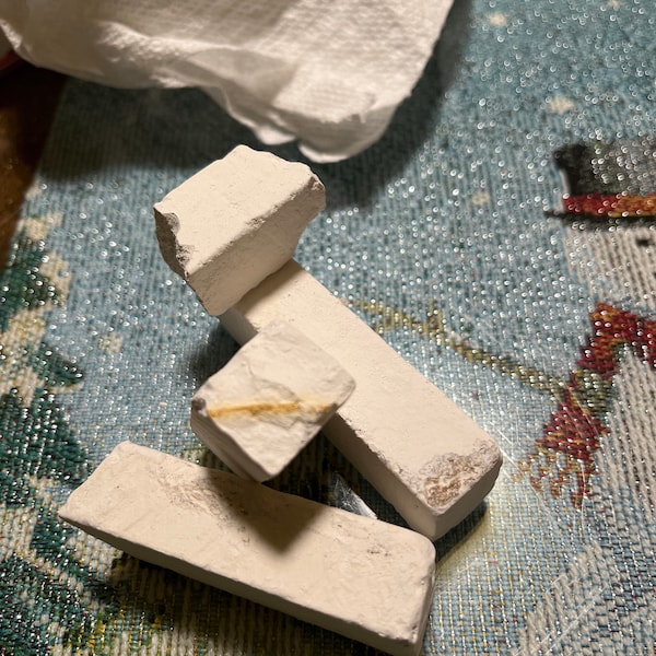 BELGOROD SAWN Edible Chalk Chunks Natural Crunchy, 100 Gm (4 Oz) - 9 Kg ...