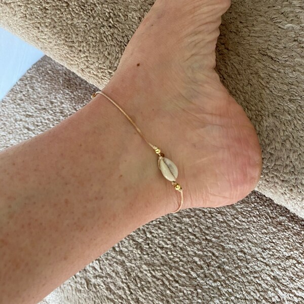 Cowrie Sea Shell Anklet, Seashell, Gold Waxed Cord Anklet, Beach Anklet, Unisex Adjustable ...