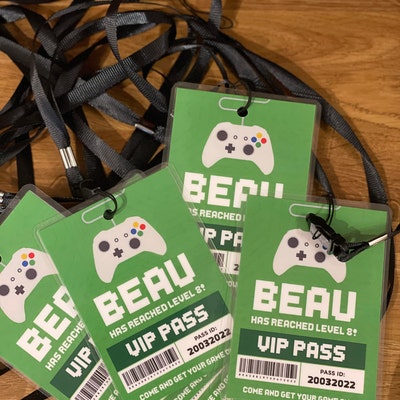 Personalised Gaming Controller Style VIP Pass & Lanyard Invitations ...