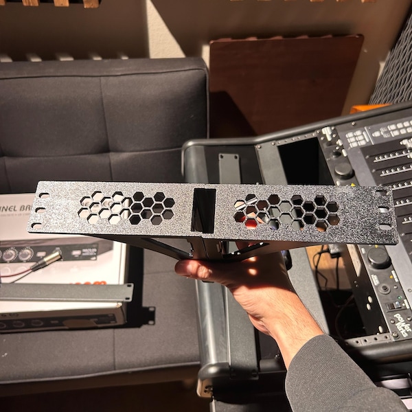 Rack Mount Kit for Focusrite Scarlett 8i6 3rd Gen 19 1.5U PETG Brackets ...