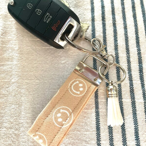 Sunflowers & Cream Key Fob Wristlet / Fabric Key Fob / Gift for Her ...