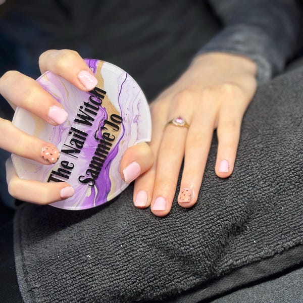 Marble Effect Nail Prop, Nailfie, Personalised Nail Advertising Disc ...