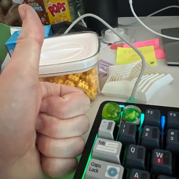 Bee Yellow Artisan Keycap, Cute Bee and Honey Resin Keycap, Gaming ...