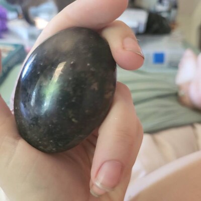 COPPERNITE Palm Stone Self Care, Healing Crystals, Metaphysical, Worry ...