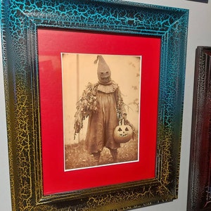 Faceless Levitating Apparition Photo, Victorian Spirit Photography ...