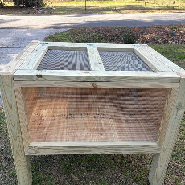 Chick Brooder Box Plan - Etsy