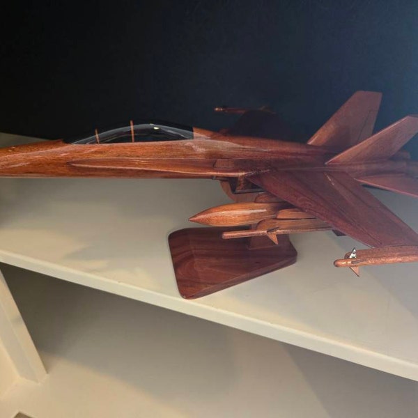 Handcrafted P-47 Thunderbolt Razorback Wood Replica Airplane beautiful ...