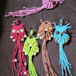 TUTORIAL Macrame Bracelets / Adjustable Macrame Bracelets With Beads ...