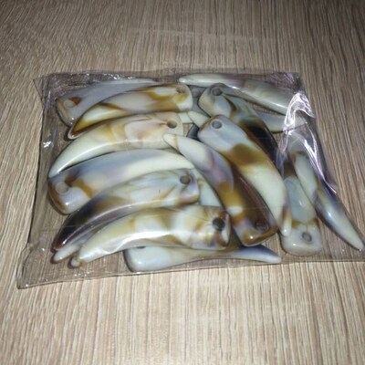 Tooth Pendant, Fang, 20pcs Resin Marbled Ivory Sharp Animal Teeth ...